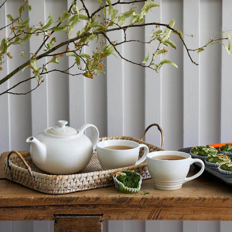 Le Creuset Stoneware Classic Teapot Volcanic – Art of Living Cookshop
